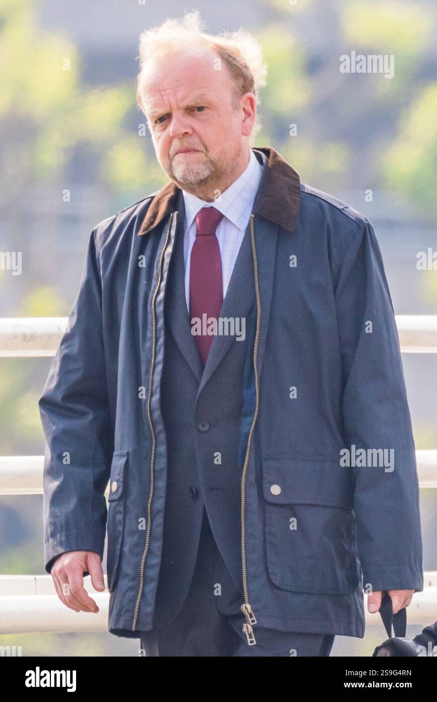 Mr Bates vs The Post Office Filming Stock Photo - Alamy
