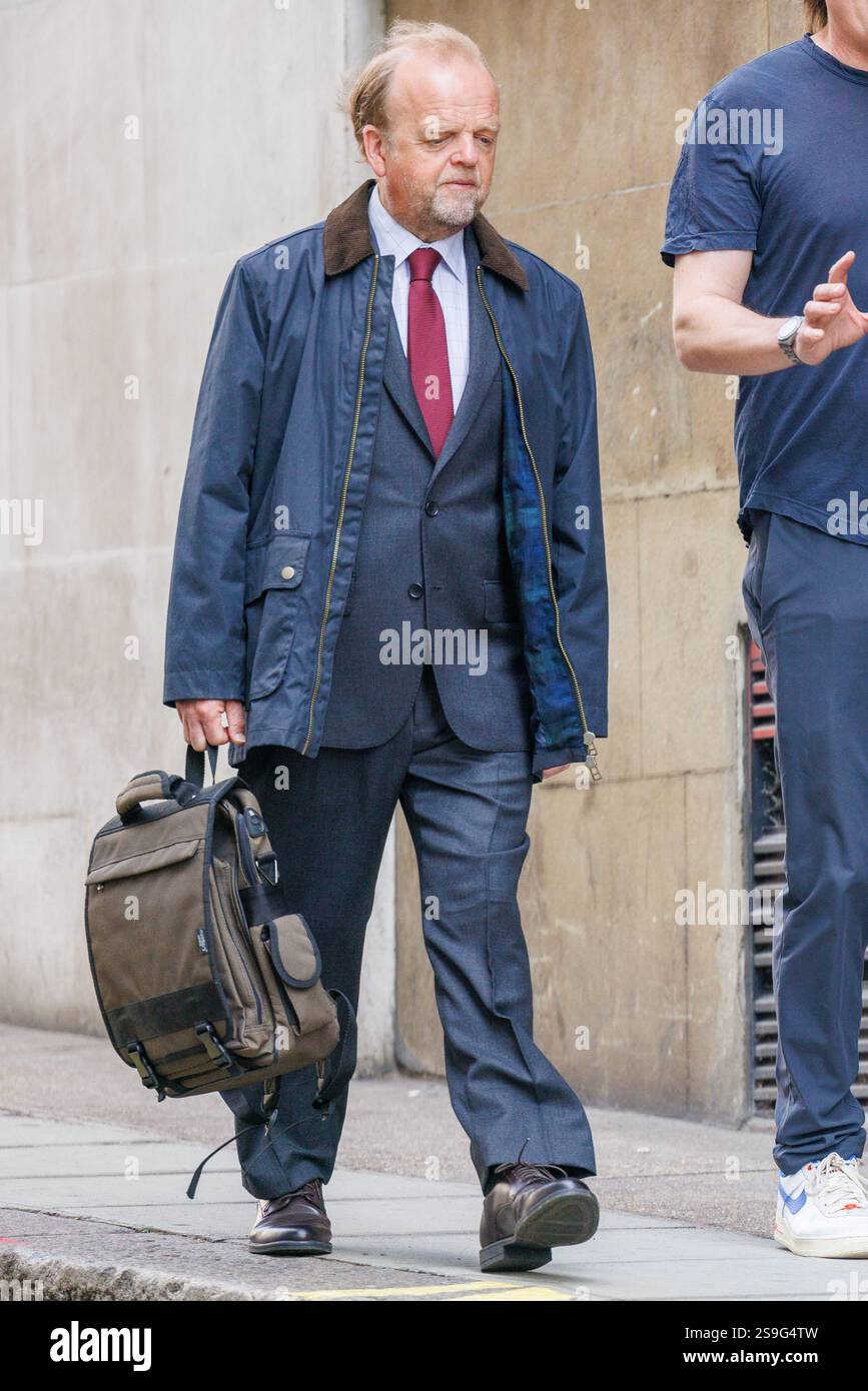 Mr Bates vs The Post Office Filming Stock Photo - Alamy