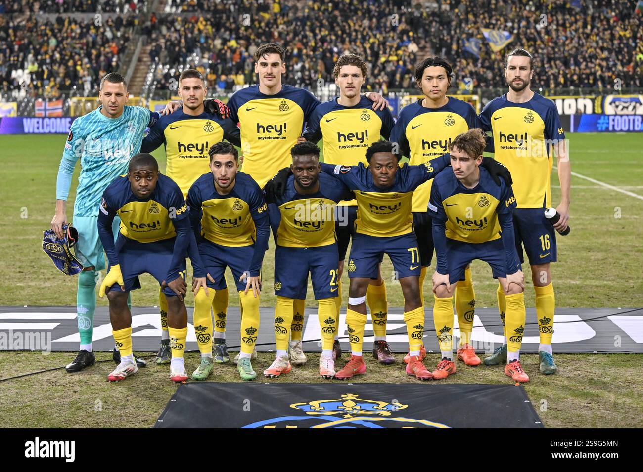 players of Union with Goalkeeper Anthony Moris (49) of Union, Franjo ...