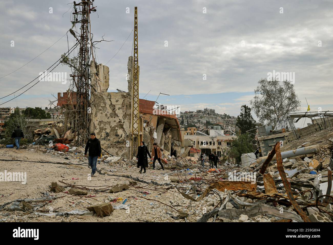 26 January 2025, Lebanon, Ayta ash-Shaab: Lebanese Muslim Shiites walk ...