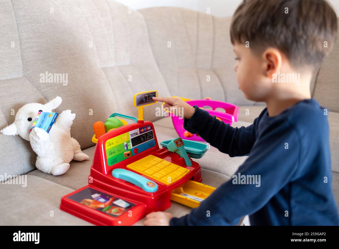 A child is playing store Stock Photo - Alamy