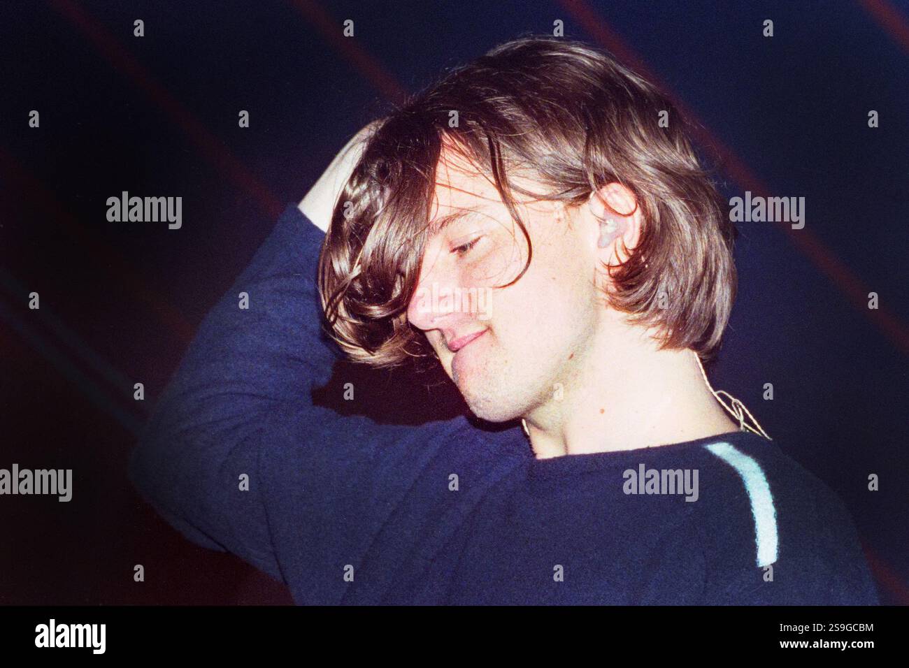 EMBRACE, READING FESTIVAL, 2000: Singer Danny McNamara playing with ...