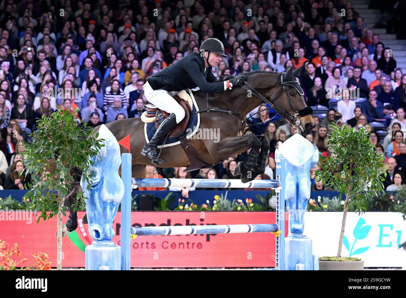 AMSTERDAM - Jur Vrieling on Helwell du Chabus during the FEI World Cup ...