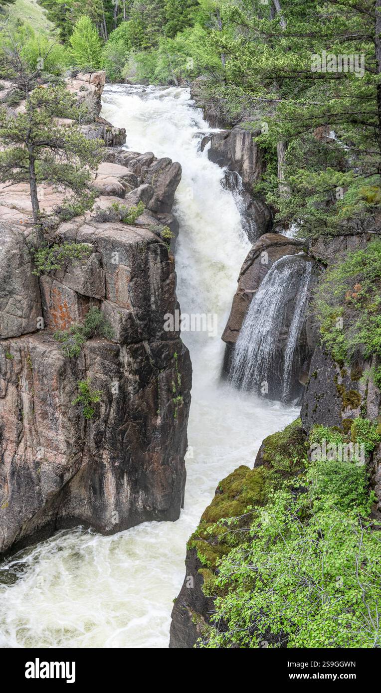 Shell falls hi-res stock photography and images - Alamy