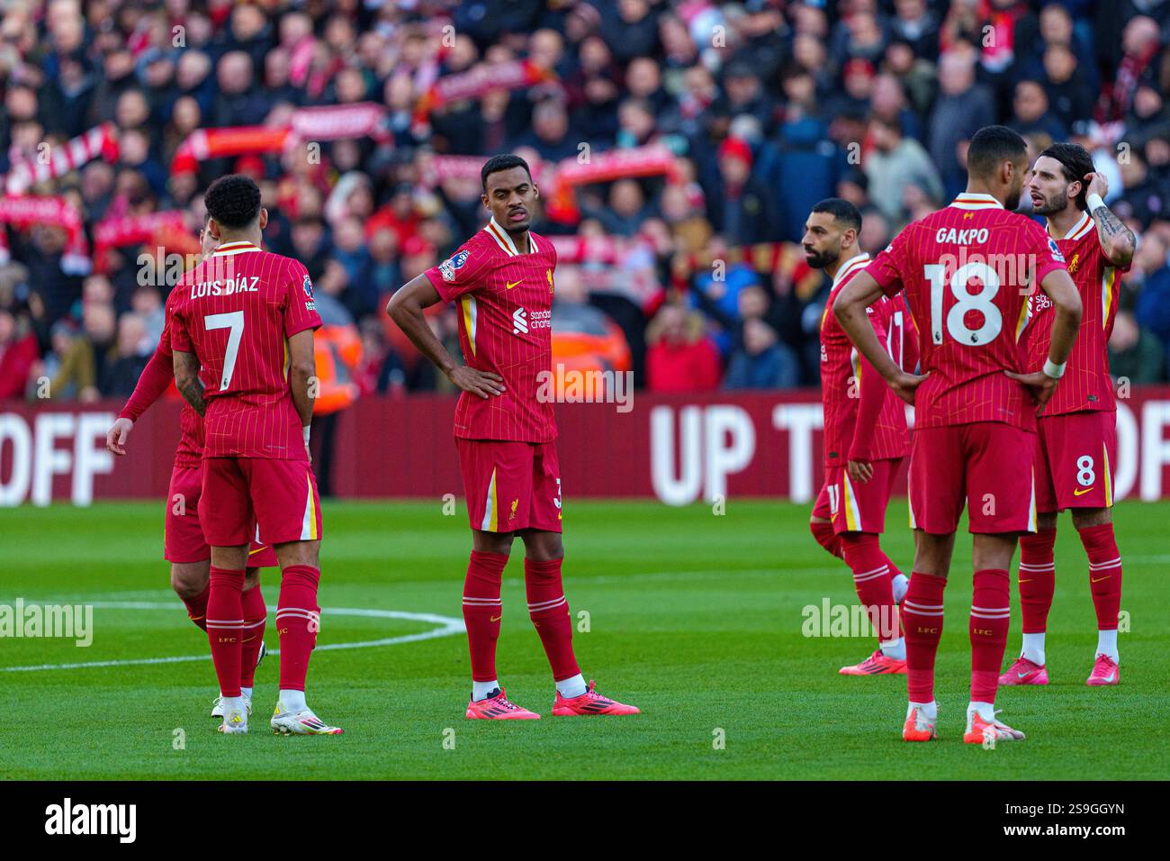 Liverpool's (l-r) Liverpool's Luis Diaz, Ryan Gravenberch, Mohamed Salah, Cody Gakpo, and ...