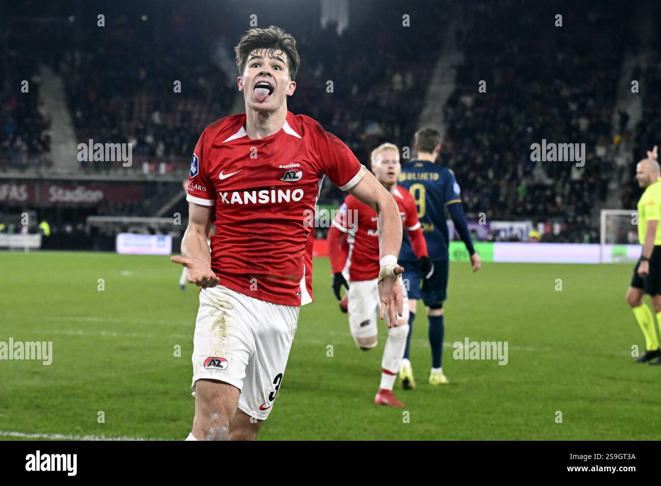 ALKMAAR - Wouter Goes of AZ Alkmaar celebrates 1-1 during the Dutch ...