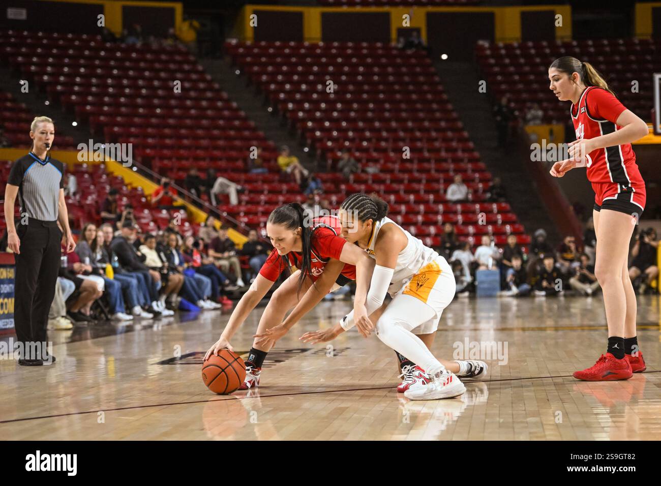 Arizona State Sun Devils guard Makayla Moore (12) steals the ball in ...