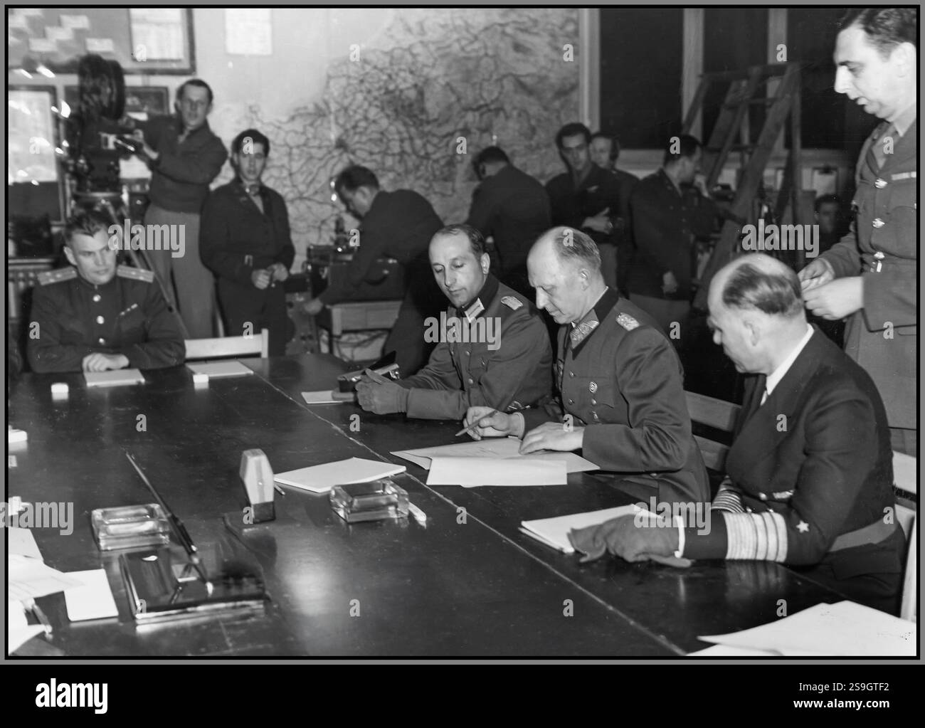 Doenitz hi-res stock photography and images - Alamy