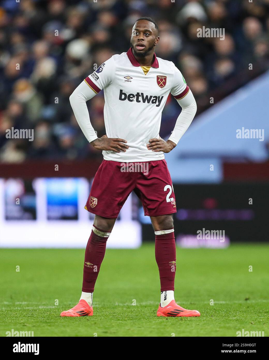 Aaron Wan-Bissaka of West Ham United during the Premier League match ...
