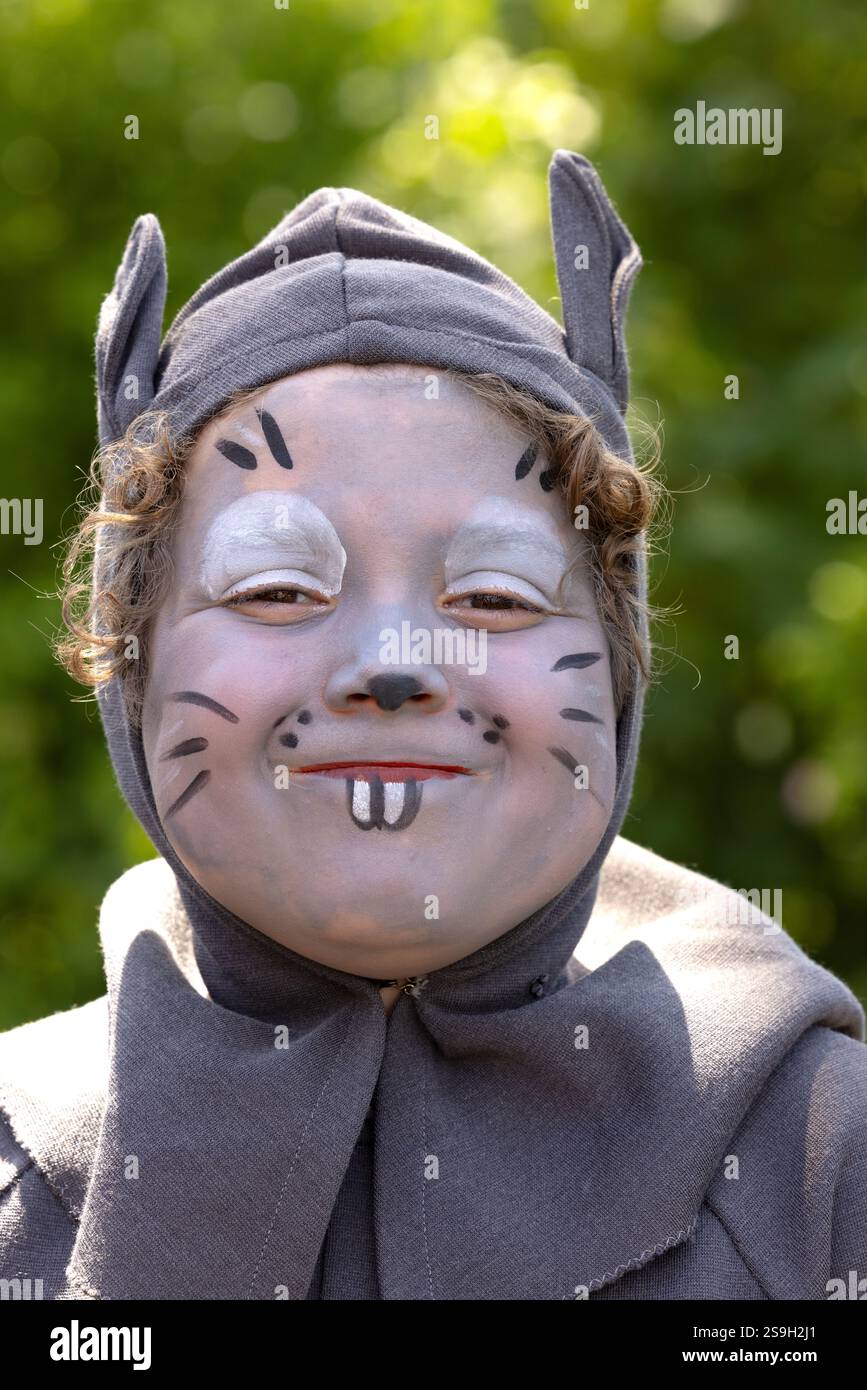 Cat festival in ieper hi-res stock photography and images - Alamy