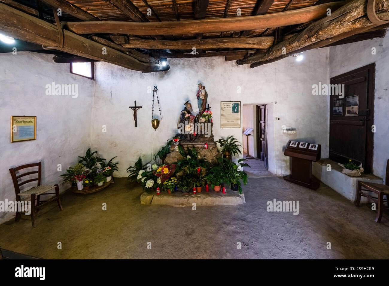 Inside the Casa natale di Sant'Ignazio, the small house in Laconi ...