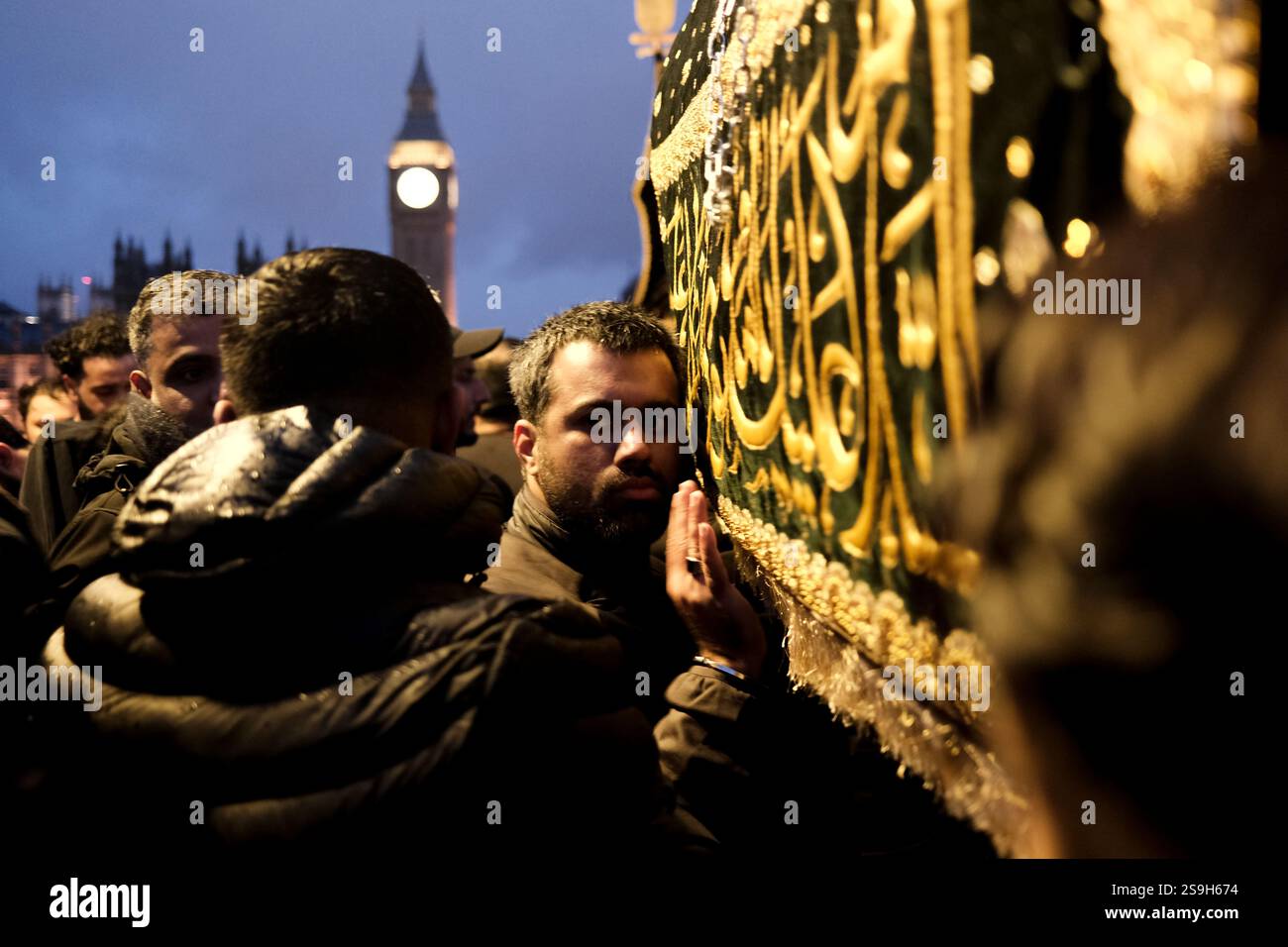 Westminster Bridge, London, UK. 26th January, 2025 Shia Muslims ...