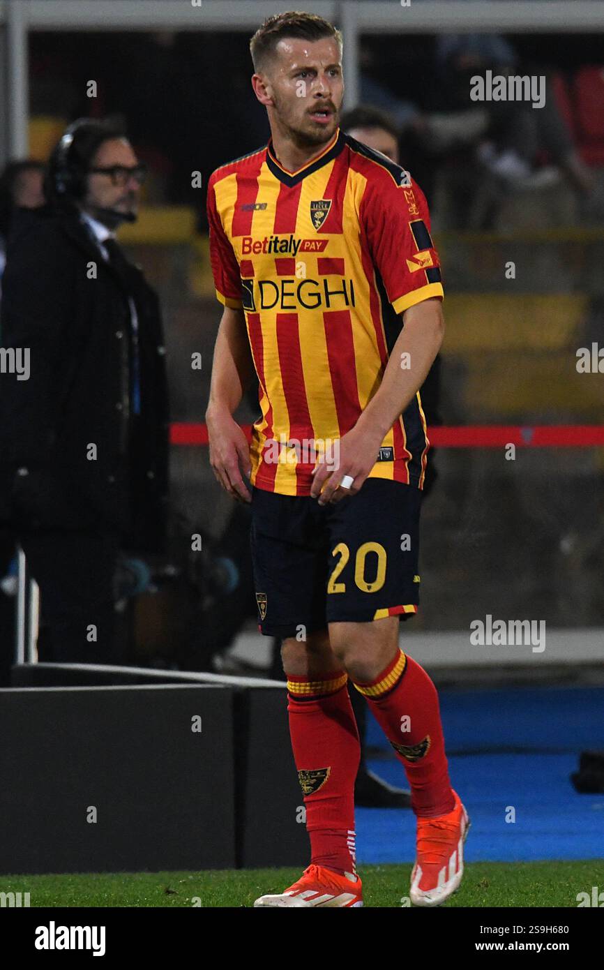 Ylber Ramadani (Lecce) in action during US Lecce vs Inter - FC ...