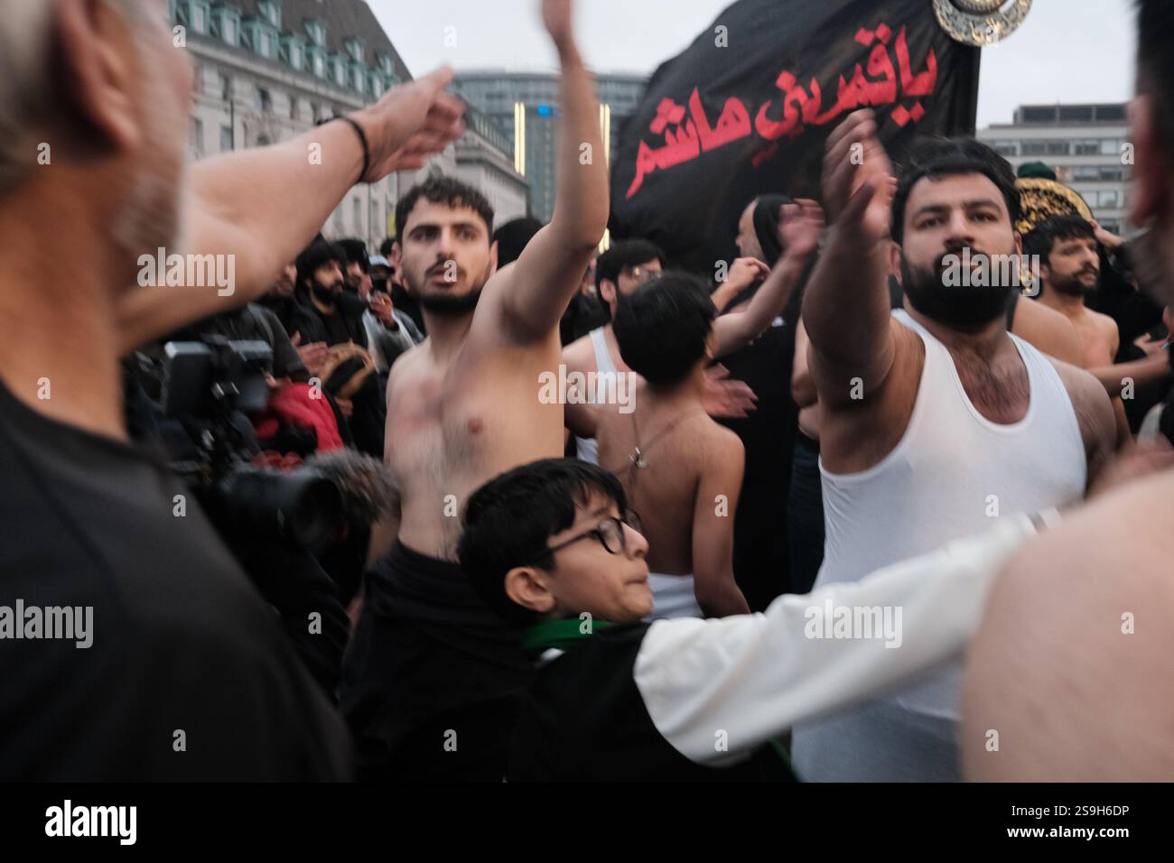 Westminster Bridge, London, UK. 26th January, 2025 Shia Muslims ...