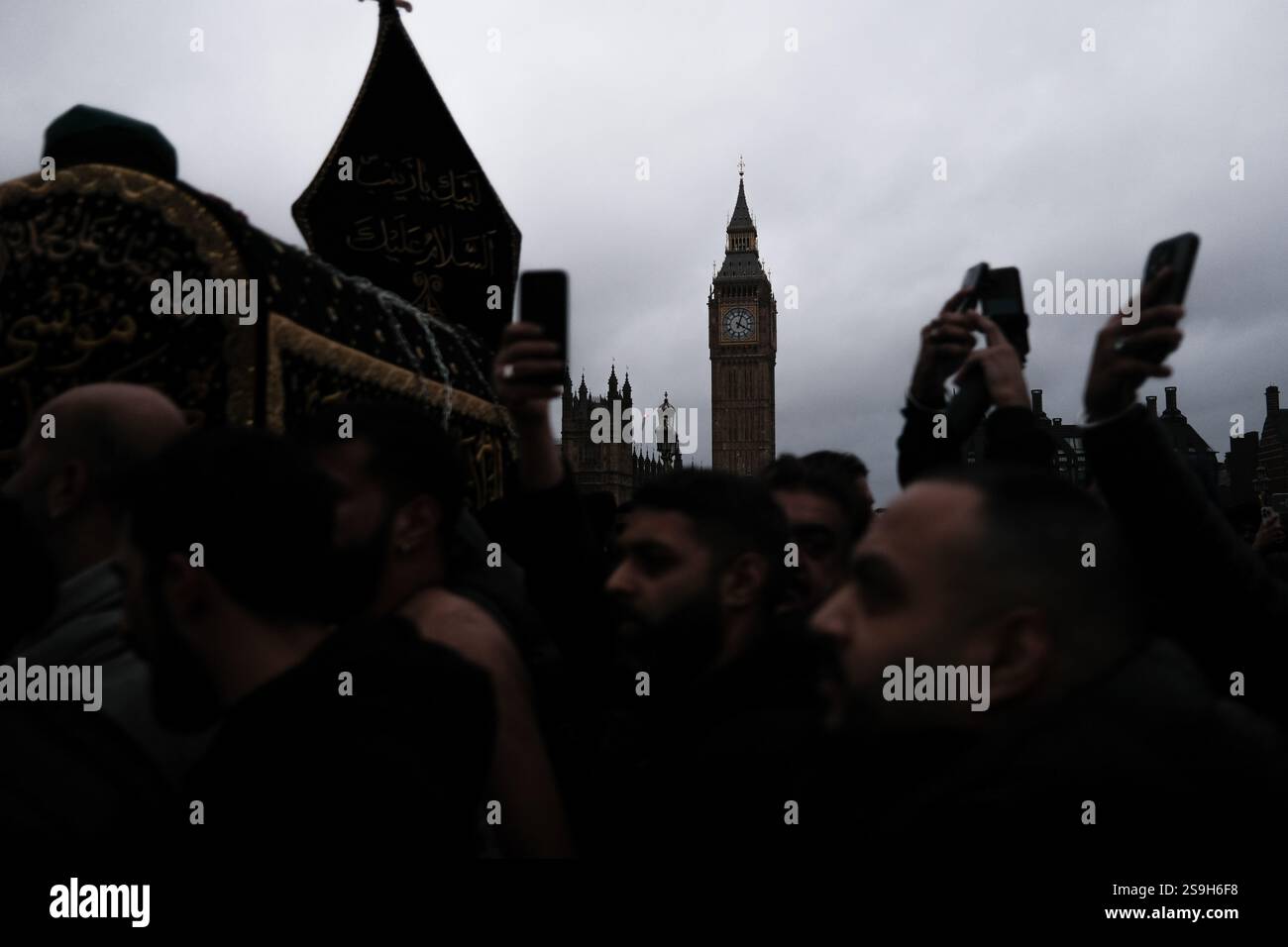 Westminster Bridge, London, UK. 26th January, 2025 Shia Muslims ...