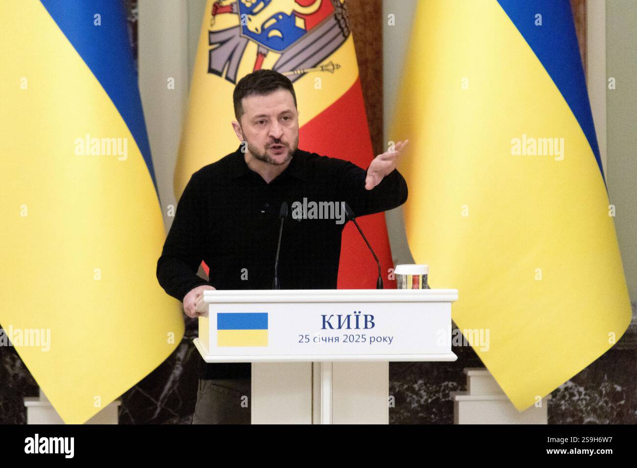 Non Exclusive: KYIV, UKRAINE - JANUARY 25, 2025 - President of Ukraine ...