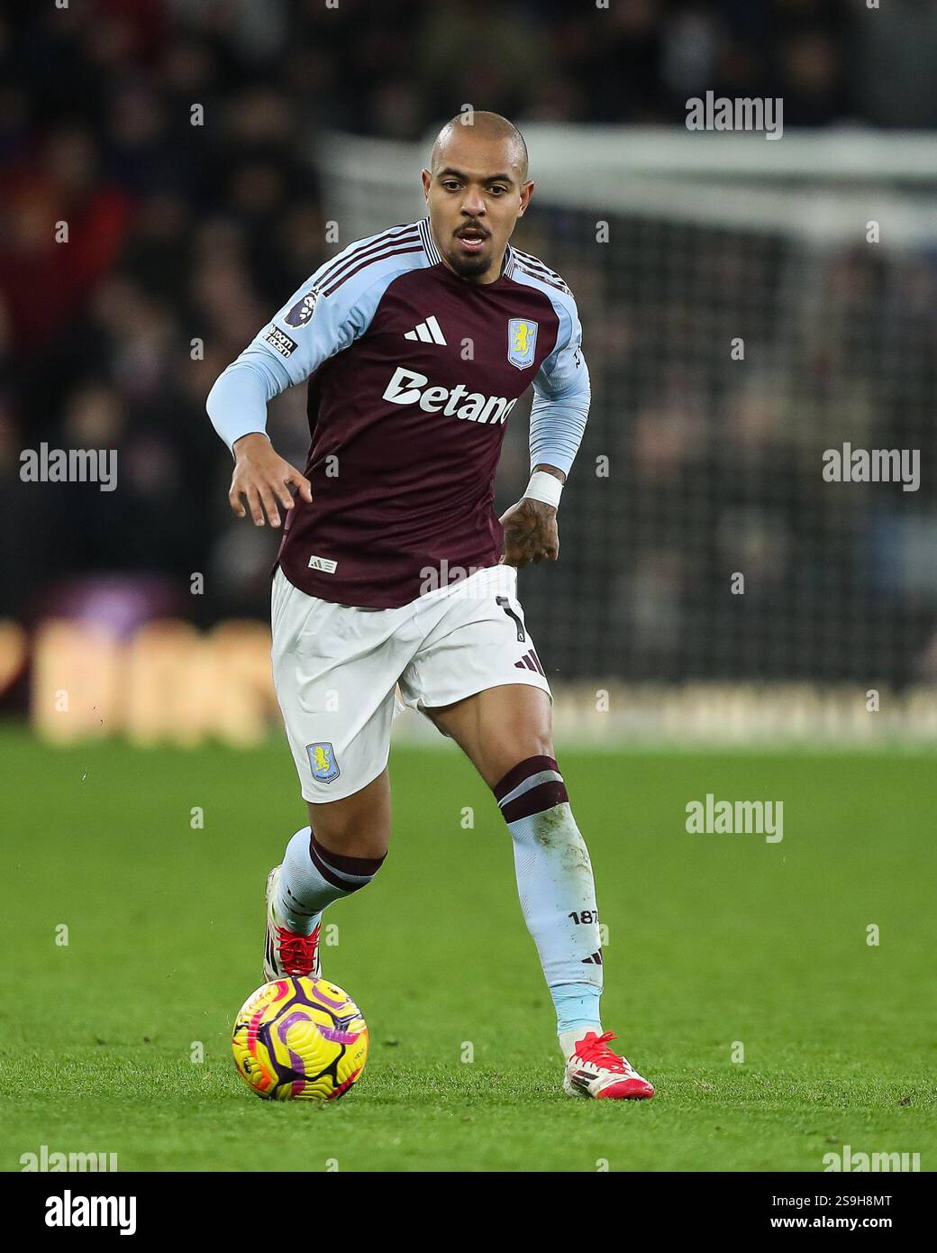Donyell Malen of Aston Villa makes a break with the ball during the ...