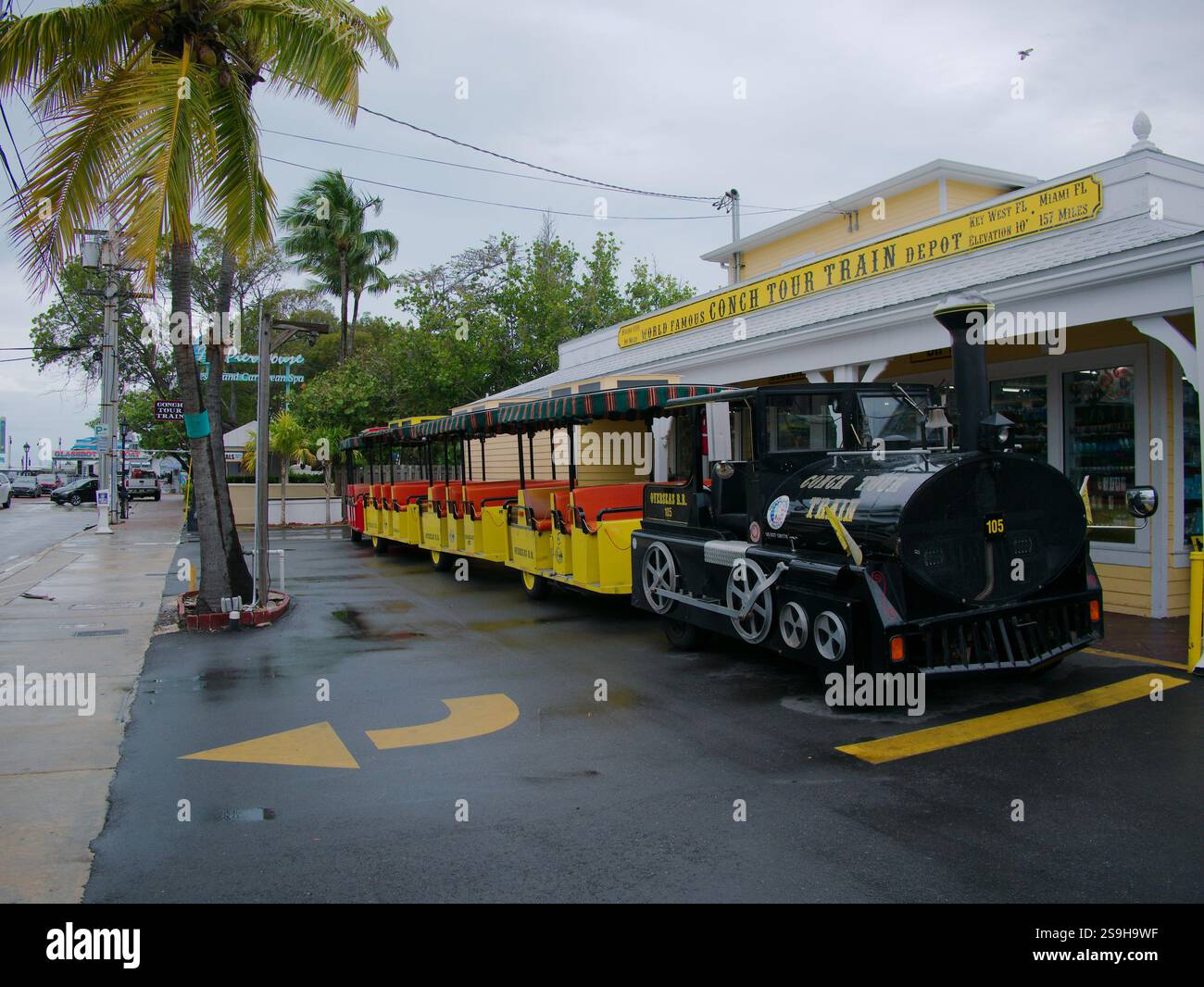 Conch tour bus train hi-res stock photography and images - Alamy
