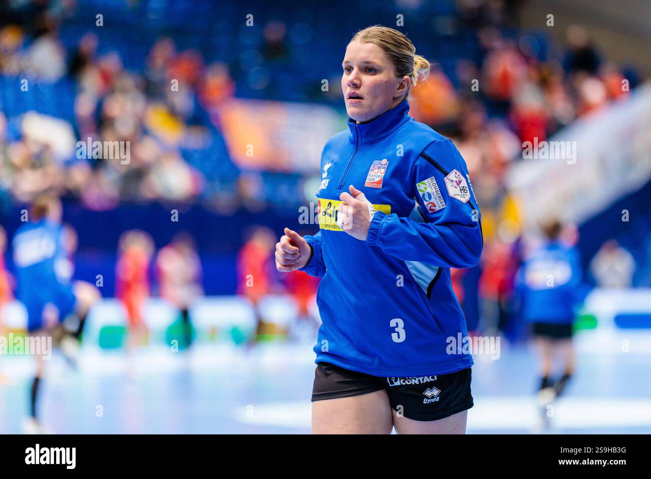 Laura Rueffieux (HSG Blomberg-Lippe, #03) GER, HSG Blomberg-Lippe (GER ...