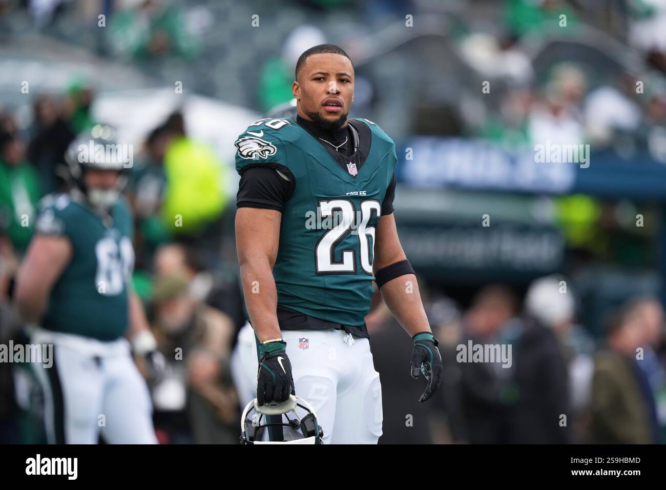 Philadelphia Eagles running back Saquon Barkley warms up before the NFC ...