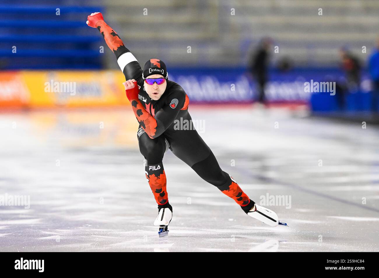 CALAGARY, AB - JANUARY 26: Anders Johnson (CAN) races during the 500m ...