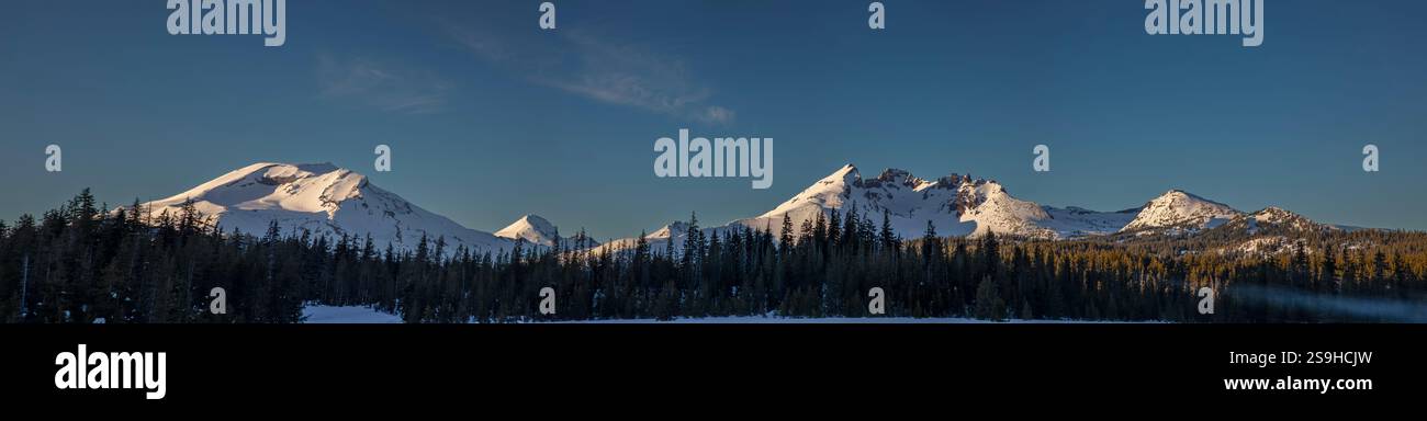 OR02859-00...OREGON - Panoramic view of the Thee Sisters, Broken Top ...