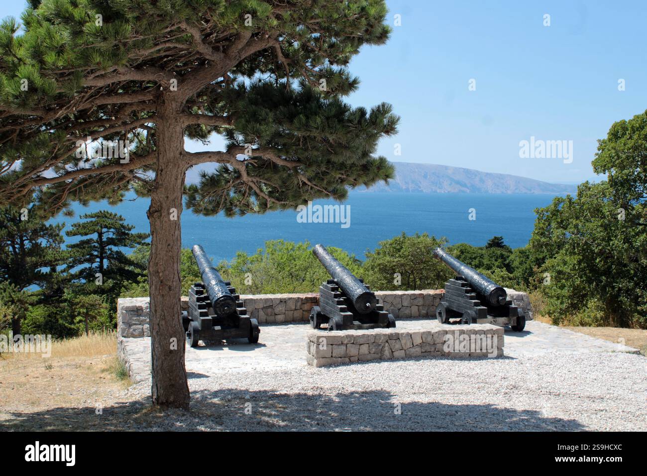 Canons with a seaview, Nehaj Castle, Senj Stock Photo - Alamy
