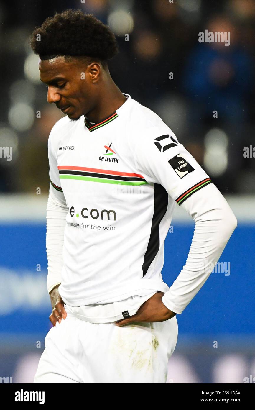 Heverlee, Belgium. 26th Jan, 2025. OHL's Ezechiel Banzuzi looks ...