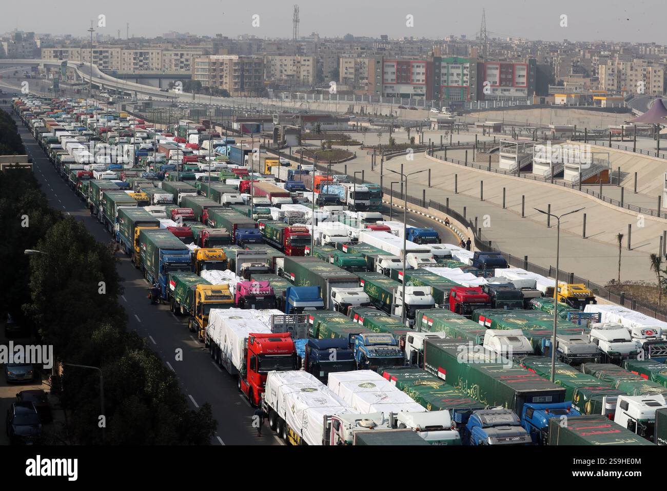 Egypt launching the largest comprehensive humanitarian aid convoy to Palestines in Gaza Strip ...