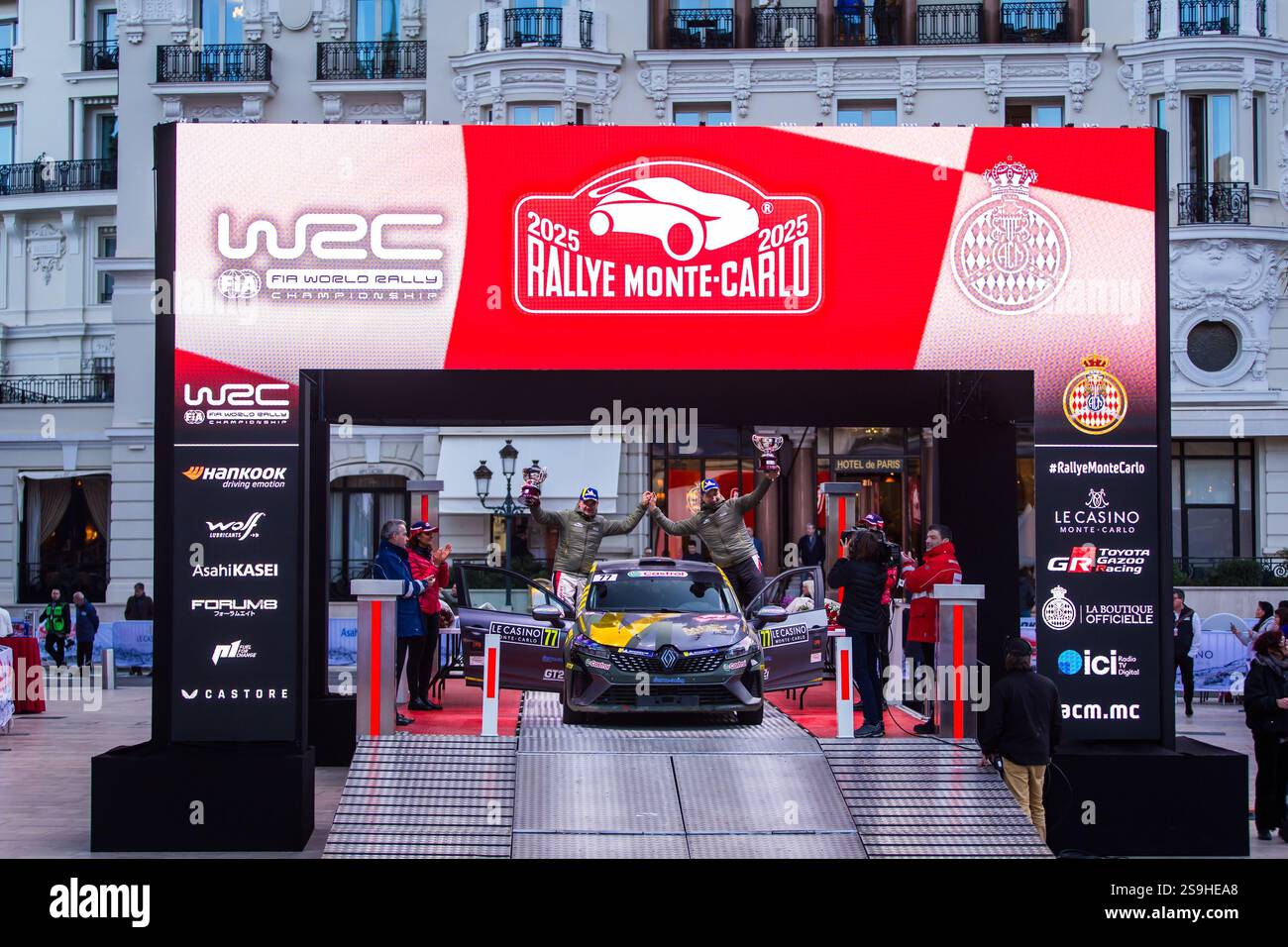 SAUNIER Julien, Frederic VAUCLARE, Renault Clio RS, portrait during the ...