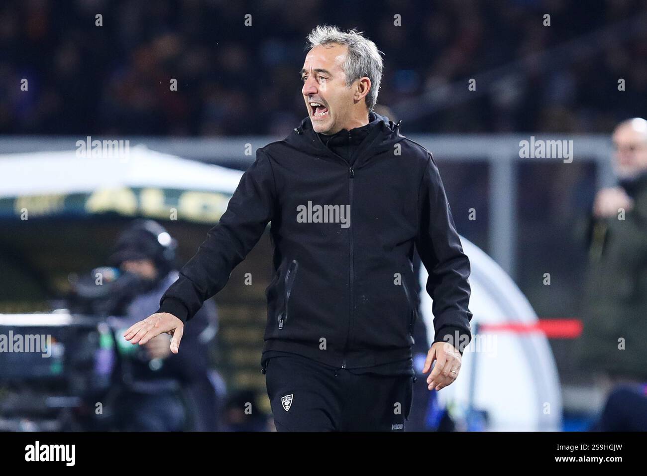 Marco Giampaolo head coach of US Lecce gestures in the match between US ...