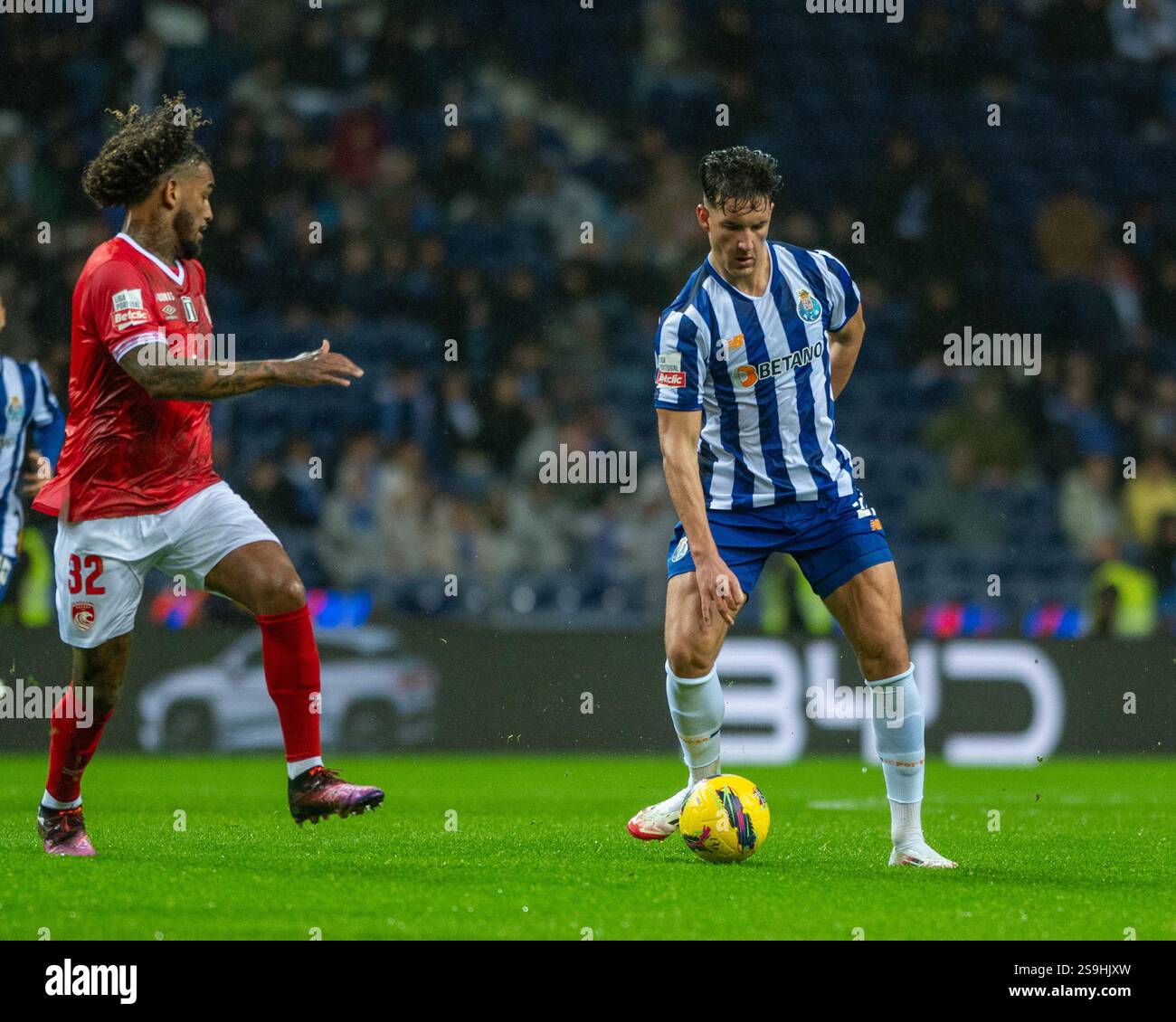 Porto, Guimaraes, Portugal. 26th Jan, 2025. DENIZ GUL from FC Porto ...