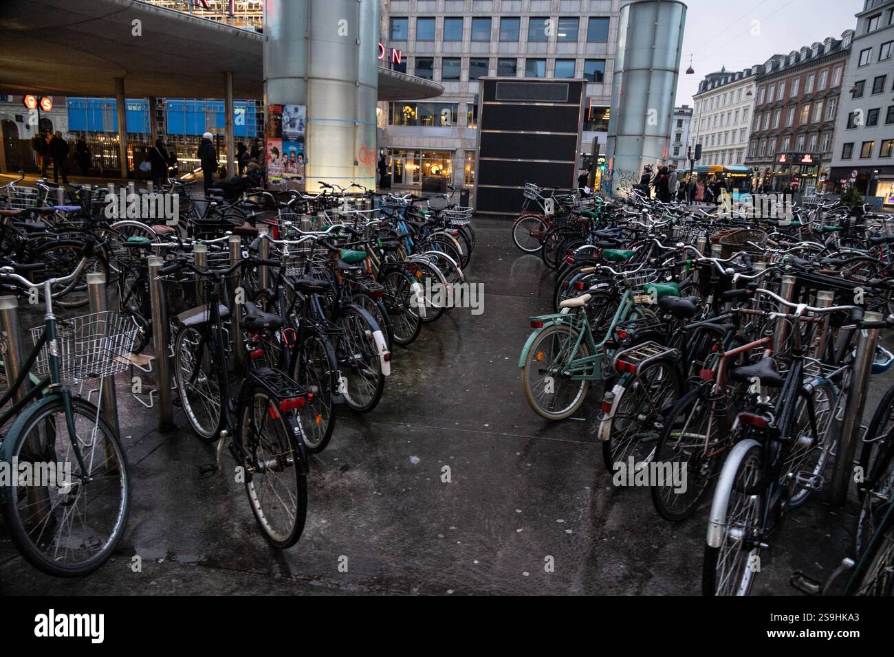Bicycle parking zone for cyclists to leave their bicycles at Copenhagen ...