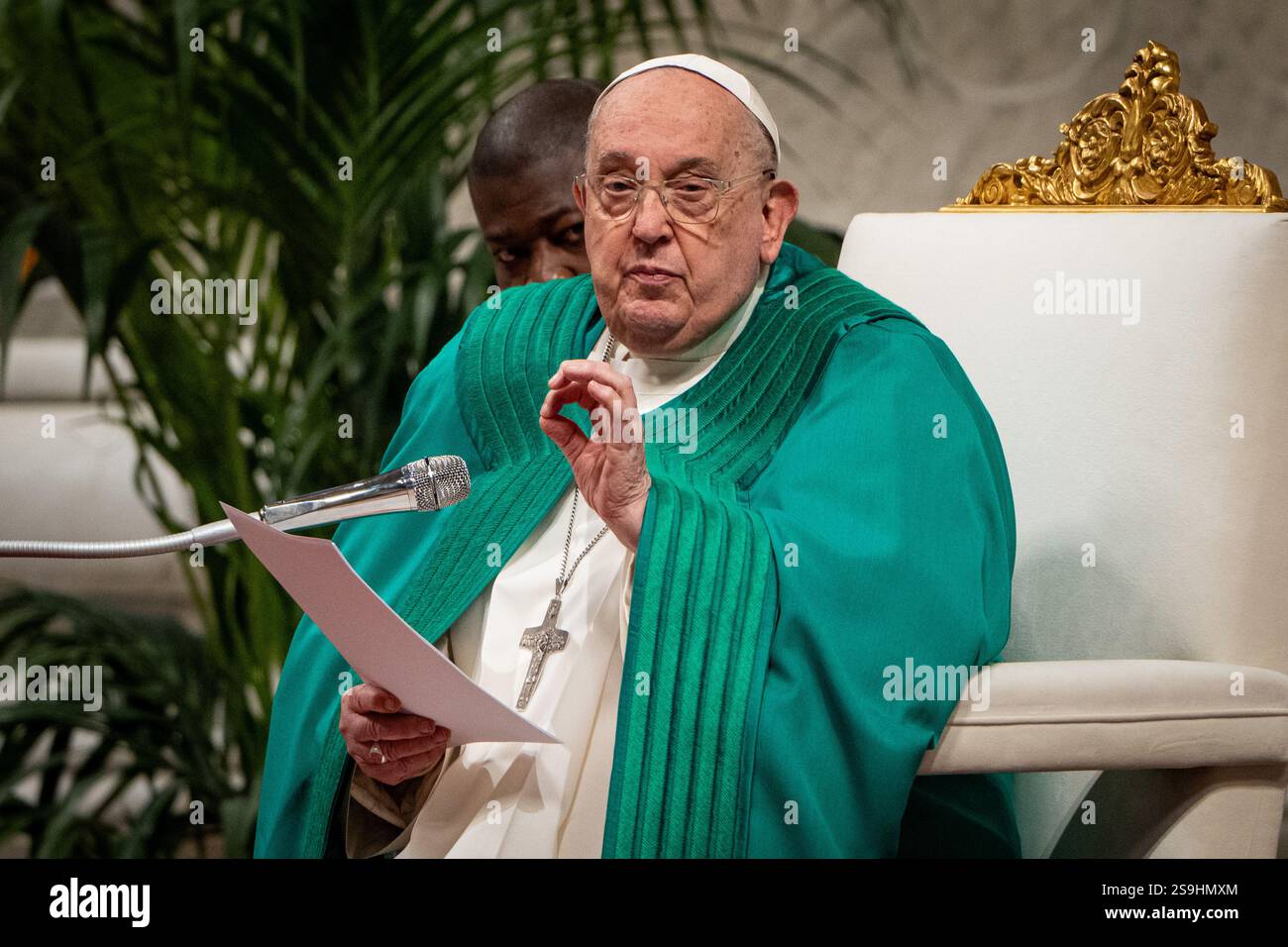 Pope Francis delivers his speech during the Mass on the Sunday of the ...