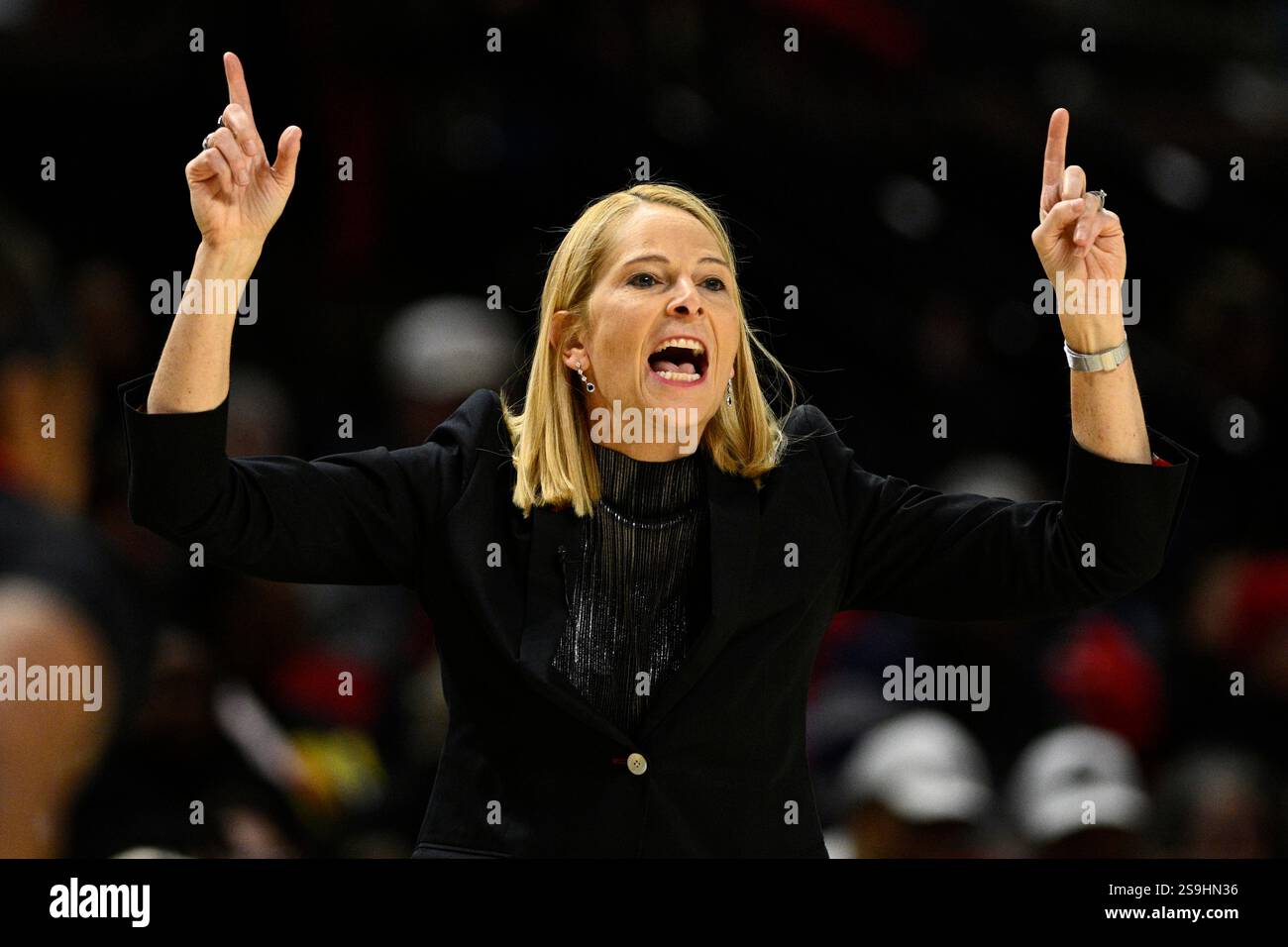 Maryland head coach Brenda Frese gestures during the first half of an ...
