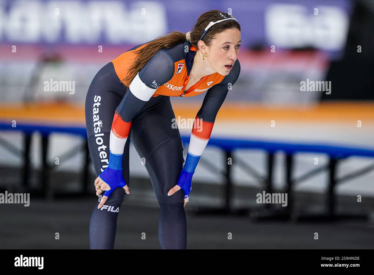 CALGARY, CANADA - JANUARY 26: Suzanne Schulting of Netherlands ...