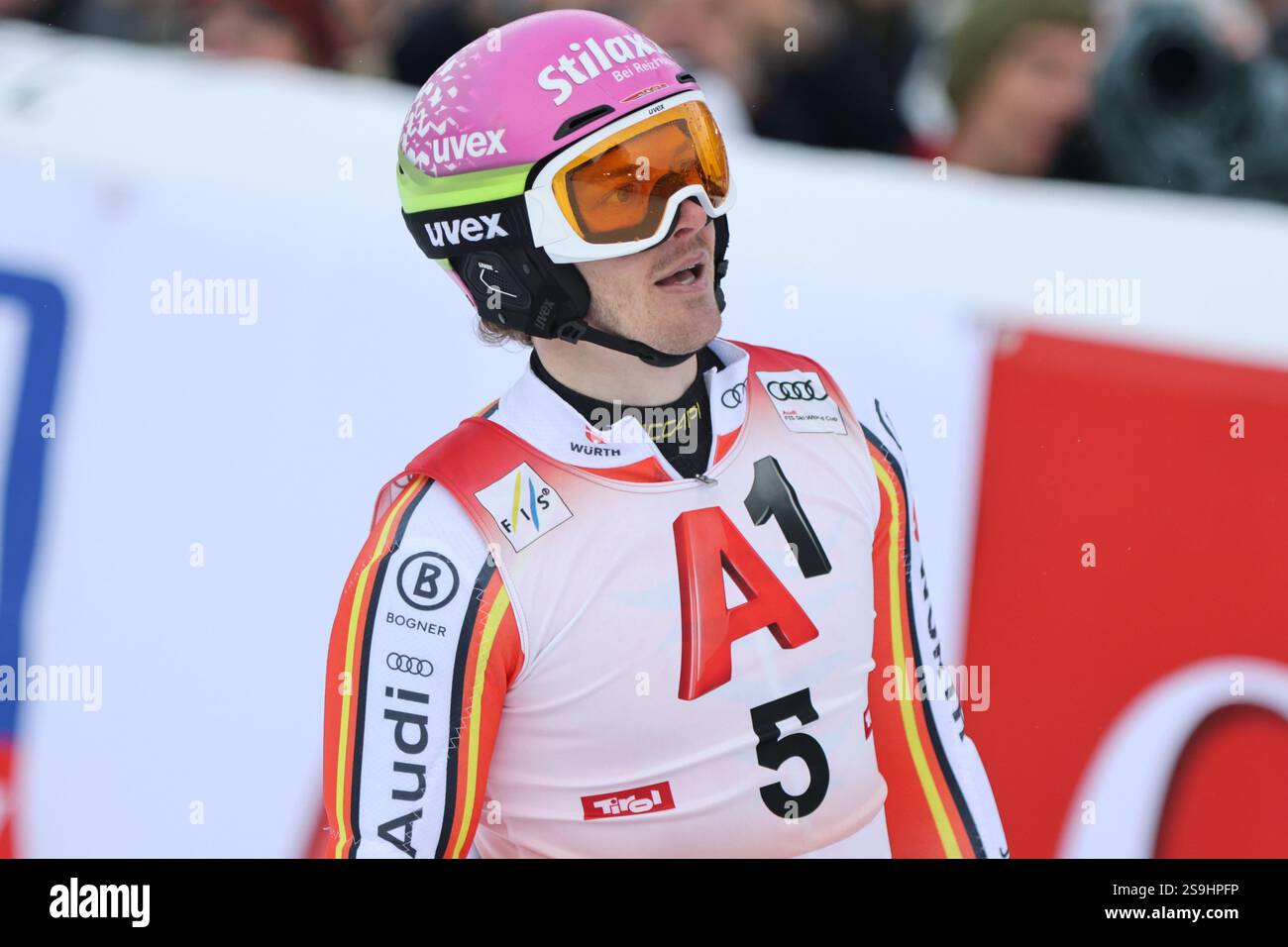 KITZBUEHEL, AUSTRIA - JANUARY 26: Linus Strasser of Germany during the ...