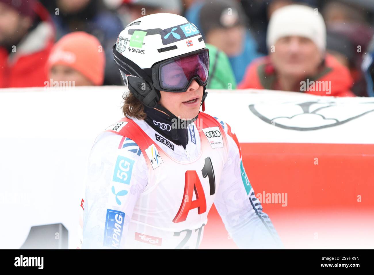 KITZBUEHEL, AUSTRIA - JANUARY 26: Alexander Steen Olsen of Norway ...