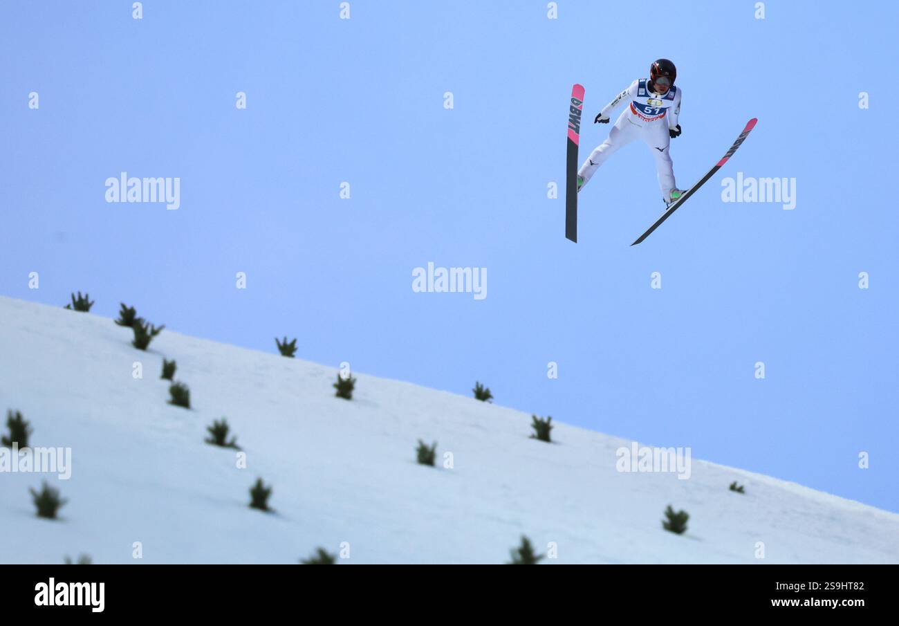 26 January 2025, Bavaria, Oberstdorf: Nordic skiing/ski jumping: World ...