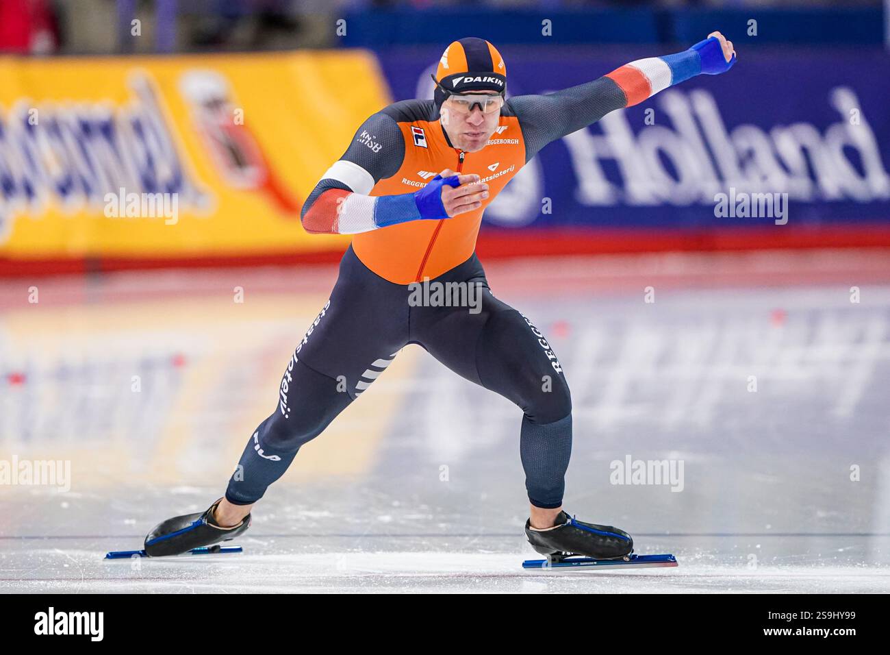 CALGARY, CANADA - JANUARY 26: Stefan Westenbroek of Netherlands ...