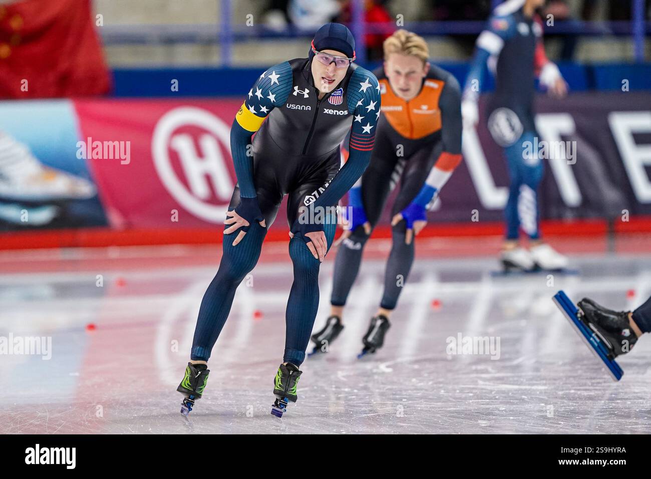 CALGARY, CANADA - JANUARY 26: Jordan Stolz of United States of America ...