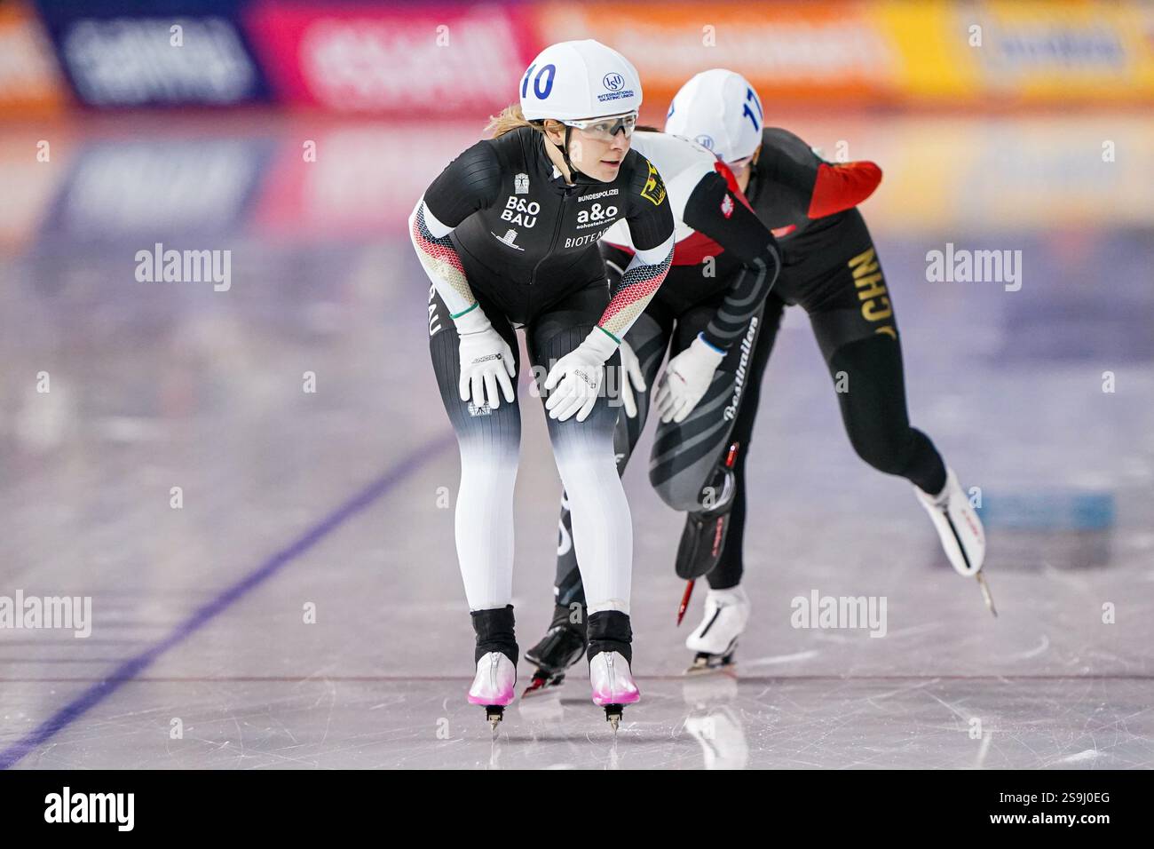 CALGARY, CANADA - JANUARY 26: Michelle Uhrig of Germany competing ...