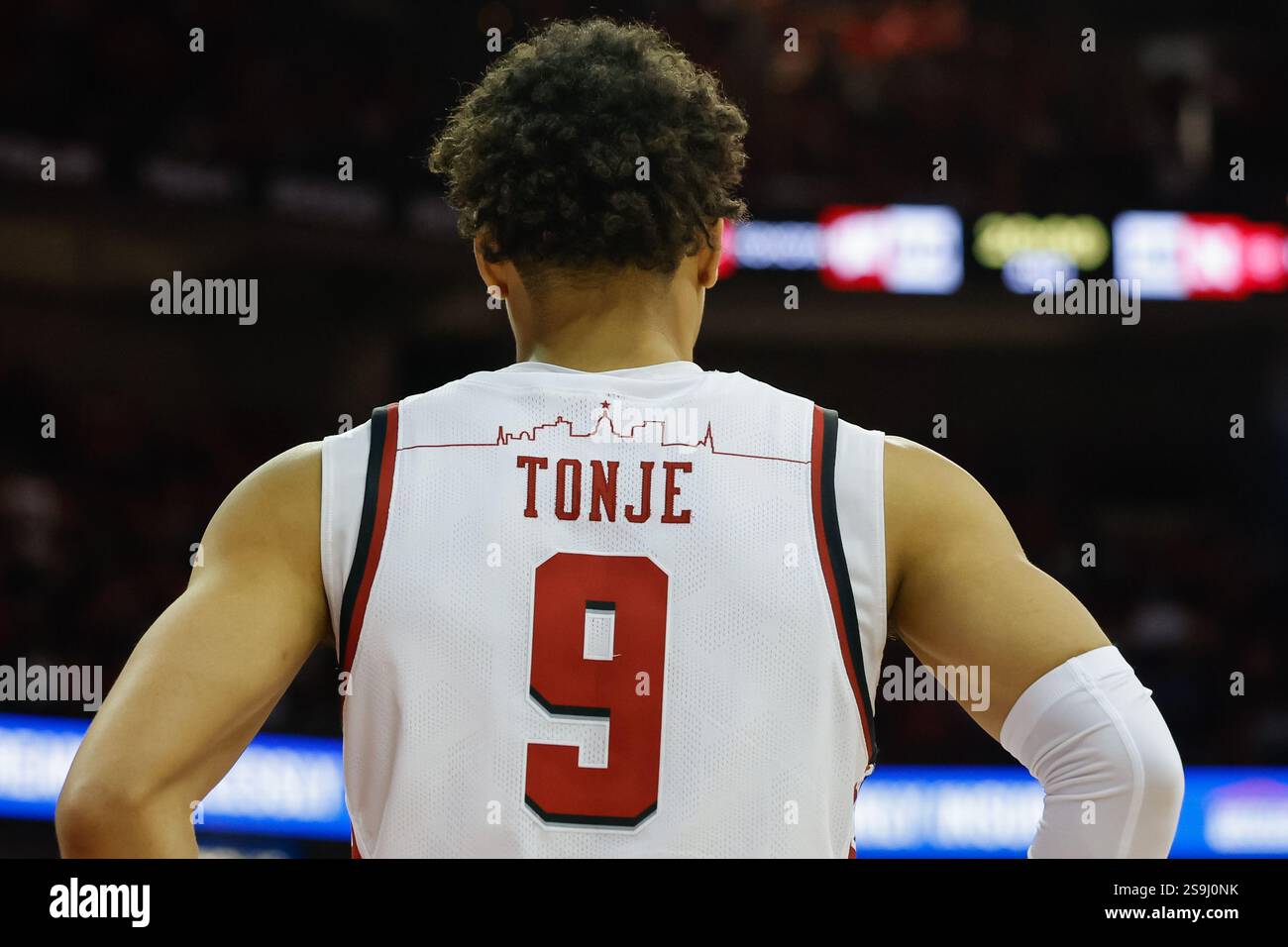 January 26, 2025: Wisconsin Badgers guard John Tonje (9) during the ...