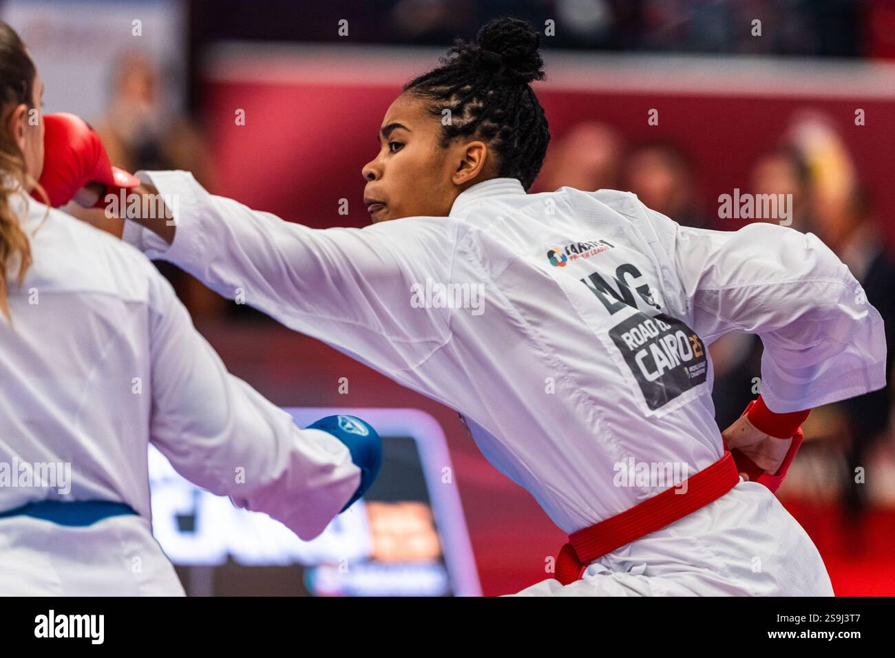 Johanna Kneer (GER) and Rochelle Walters (ENG) female kumite +68Kg ...