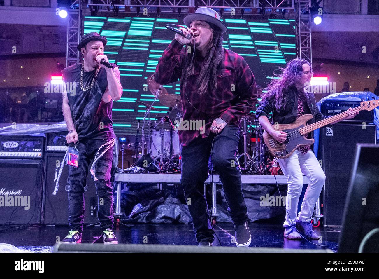 Leo Moracchioli, left, and Sonny Sandoval of The Stowaways performs on ...