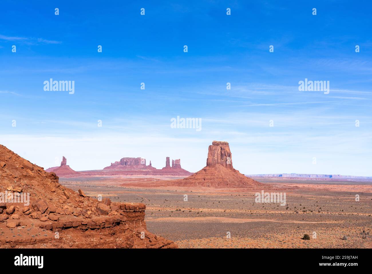 Mesas and Buttes Seen from the Monument Valley Loop Trail in Navajo ...