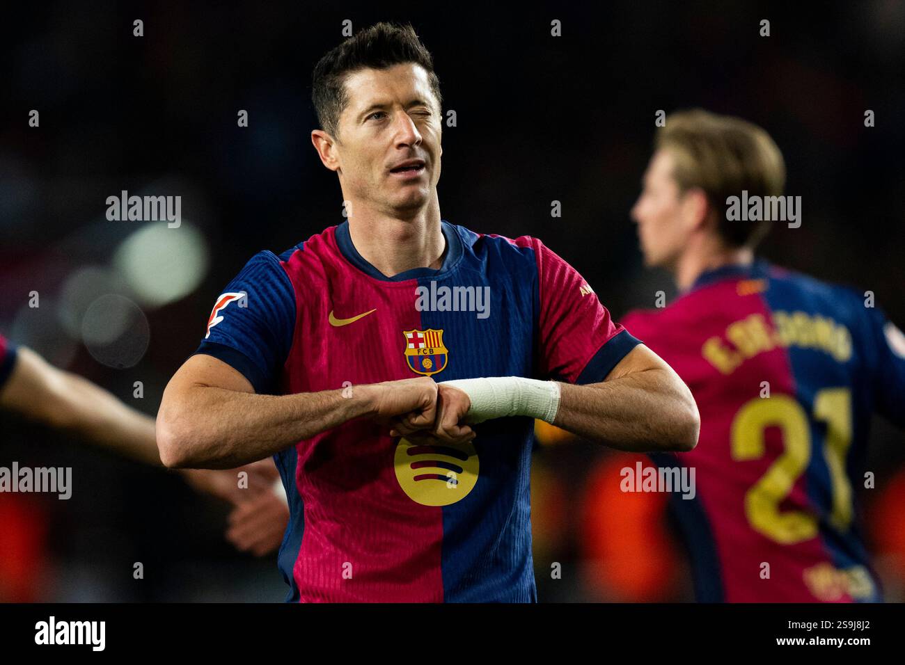 Robert Lewandowski (FC Barcelona) celebrates after scoring during La ...