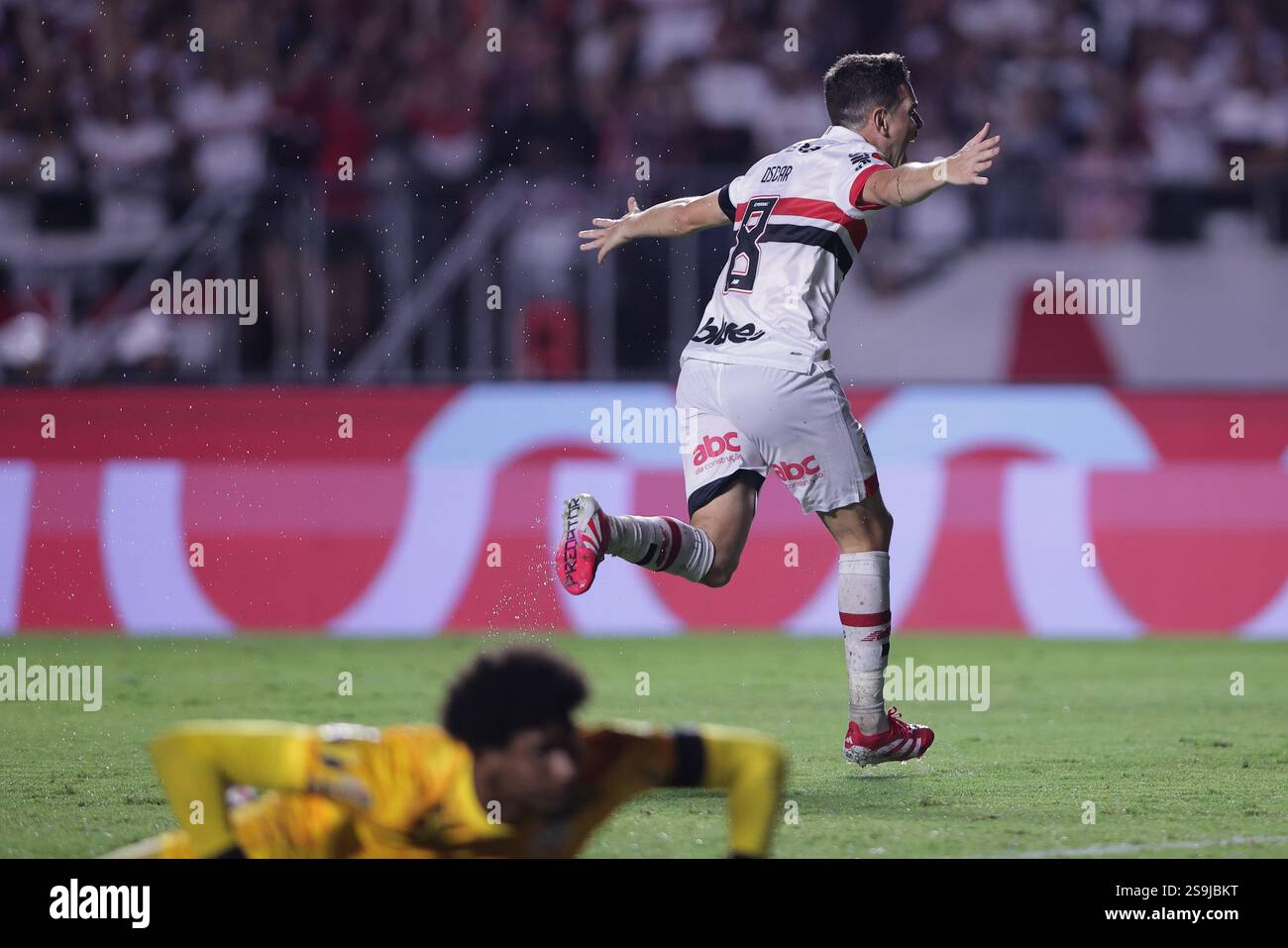 SP - SAO PAULO - 01/26/2025 - PAULISTA 2025, SAO PAULO x CORINTHIANS - Oscar player of Sao Paulo ...