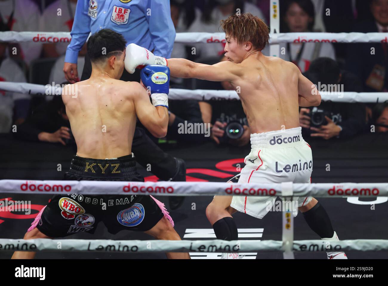 (L to R) Kim Ye-joon (KOR), Naoya Inoue (JPN), JANUARY 24, 2025 ...