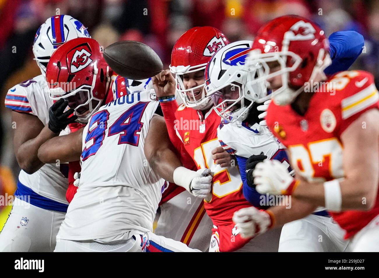 Buffalo Bills defensive end Dawuane Smoot (94) hits Kansas City Chiefs ...